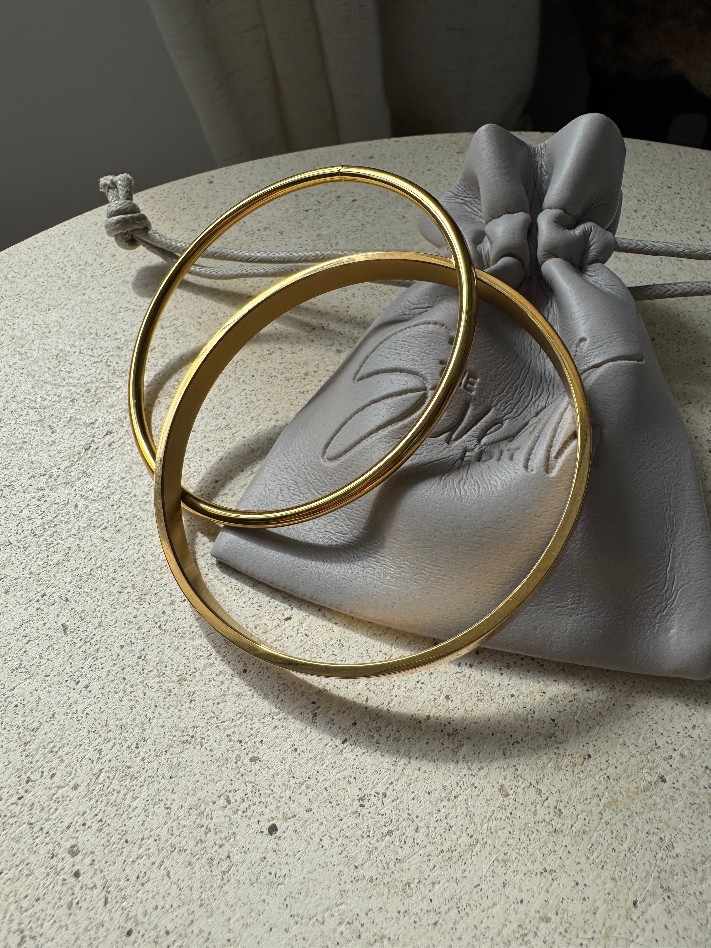 Kellie Bangle – The Seventh Edit